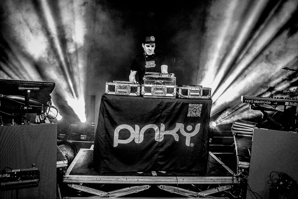 DJ PINKY - Site Oficial