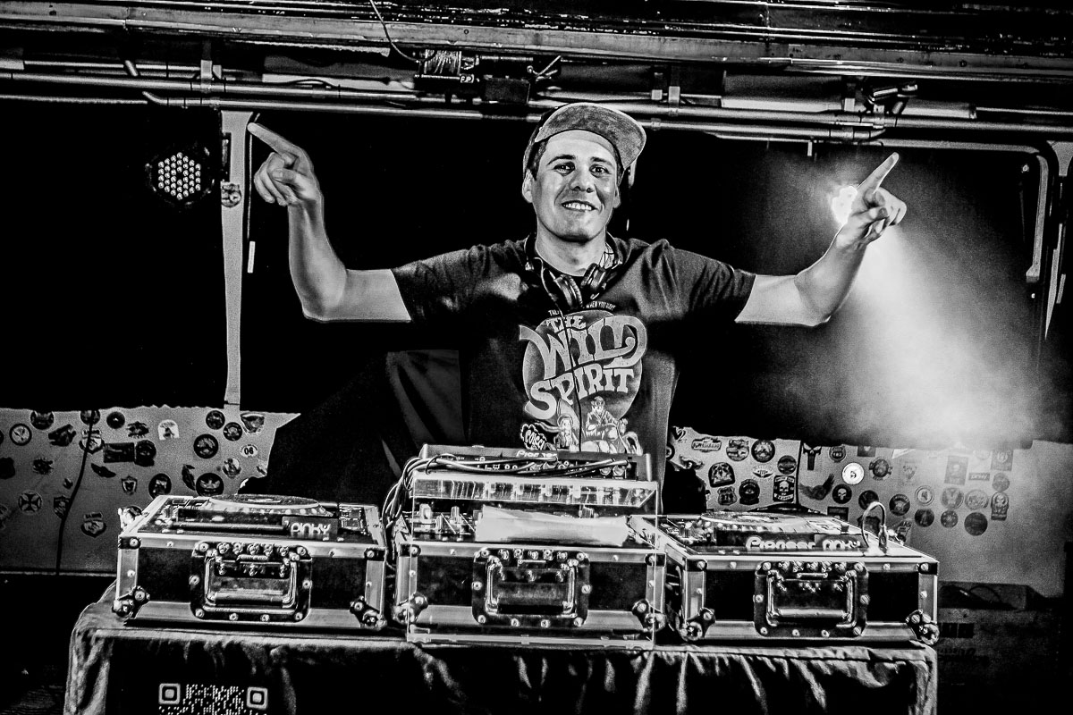 DJ PINKY - Site Oficial